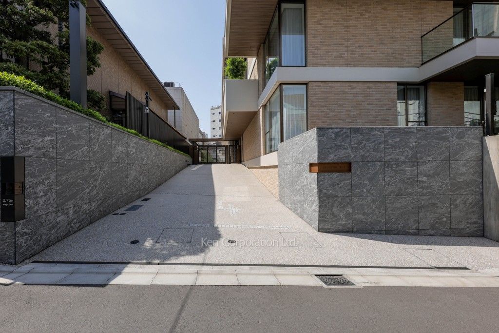 MARQ OMOTESANDO ONE｜KENの高級マンション情報